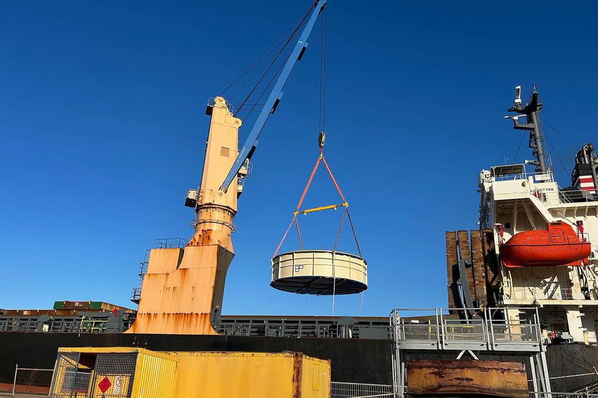 Bypass exhaust system for gas turbines at Pelican Point Power